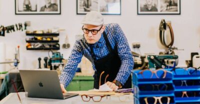 Batch Production: Definition, Advantages, Disadvantages — Katana