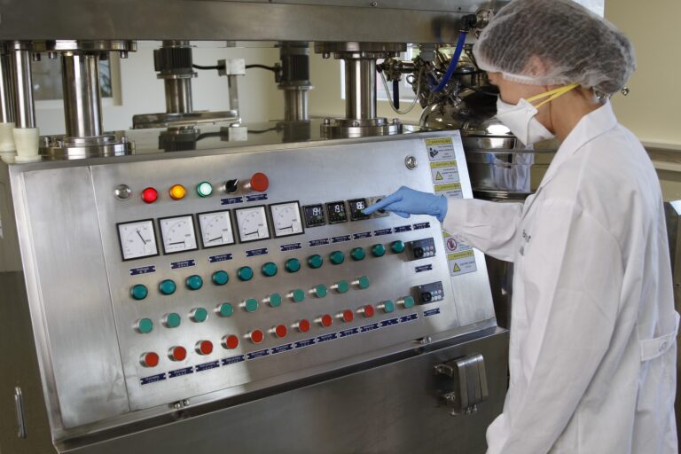 Cellular Manufacturing: Definition, Examples & Advantages — Katana