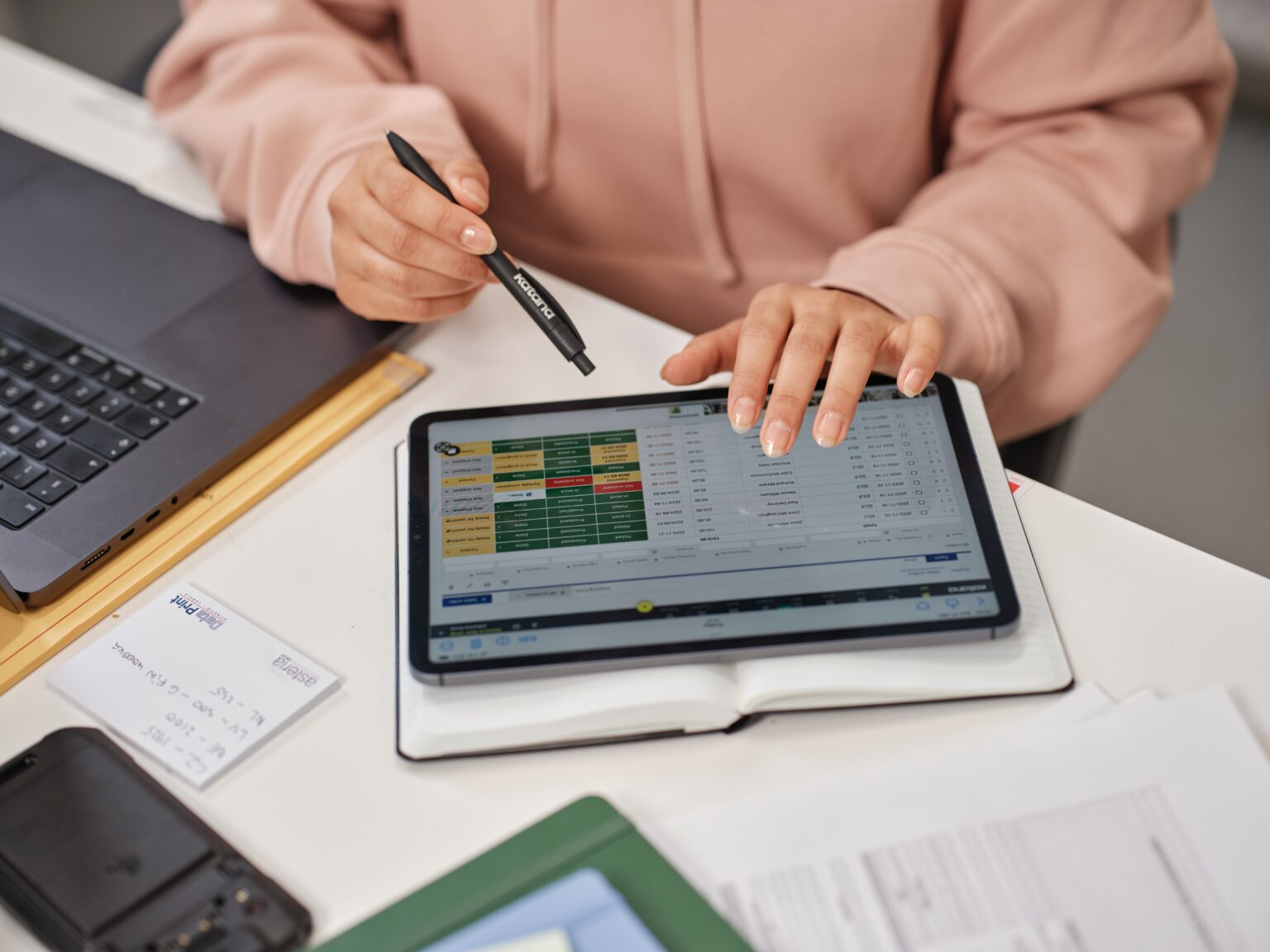 Production Layout Guide: How to Design a Factory Layout in 2024